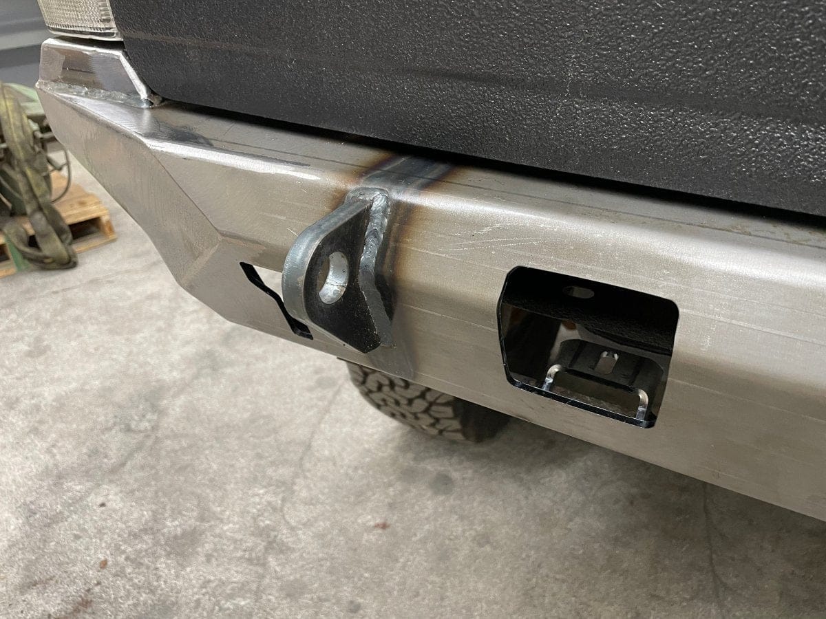 DIY HiLine Cut and Fold Rear Bumper | Jeep Cherokee XJ (1984-2001 ...