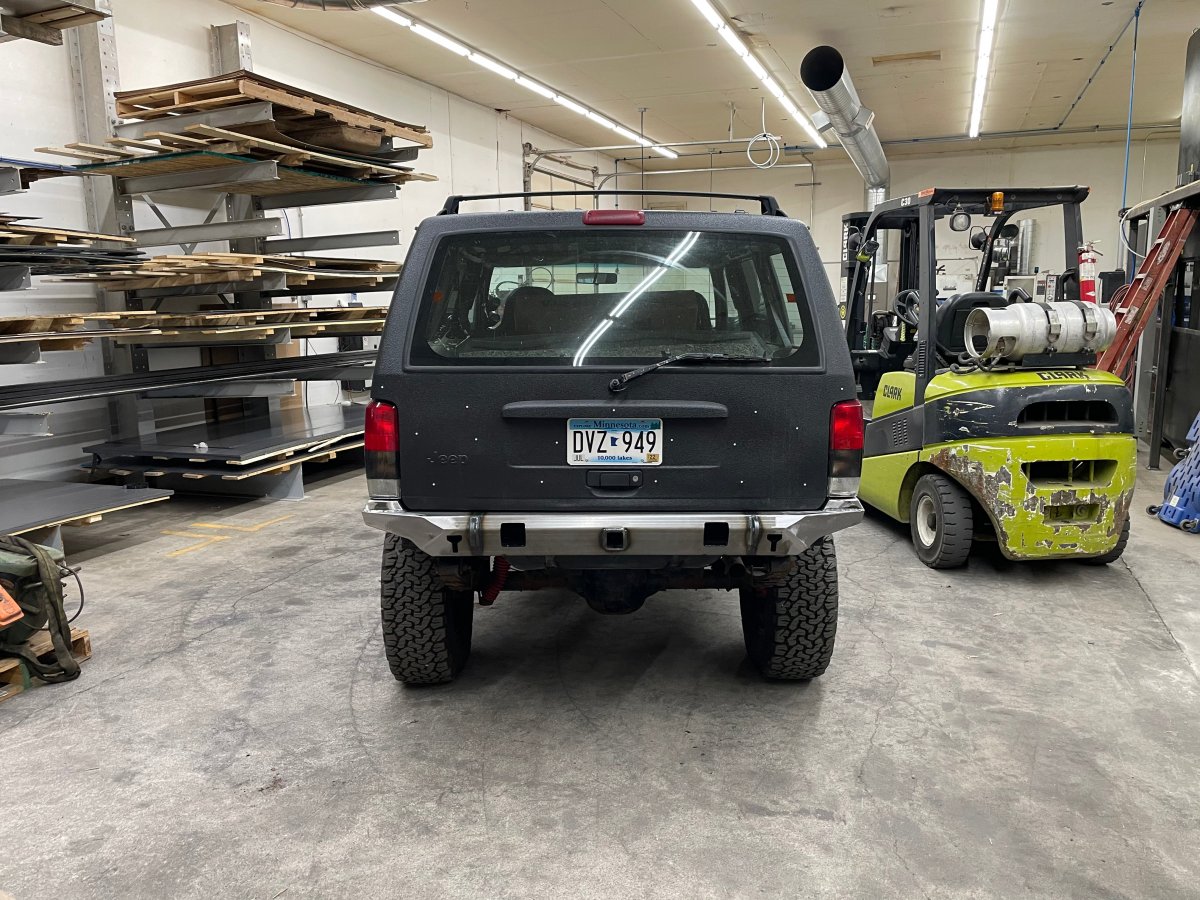 DIY HiLine Cut and Fold Rear Bumper | Jeep Cherokee XJ (1984-2001 ...